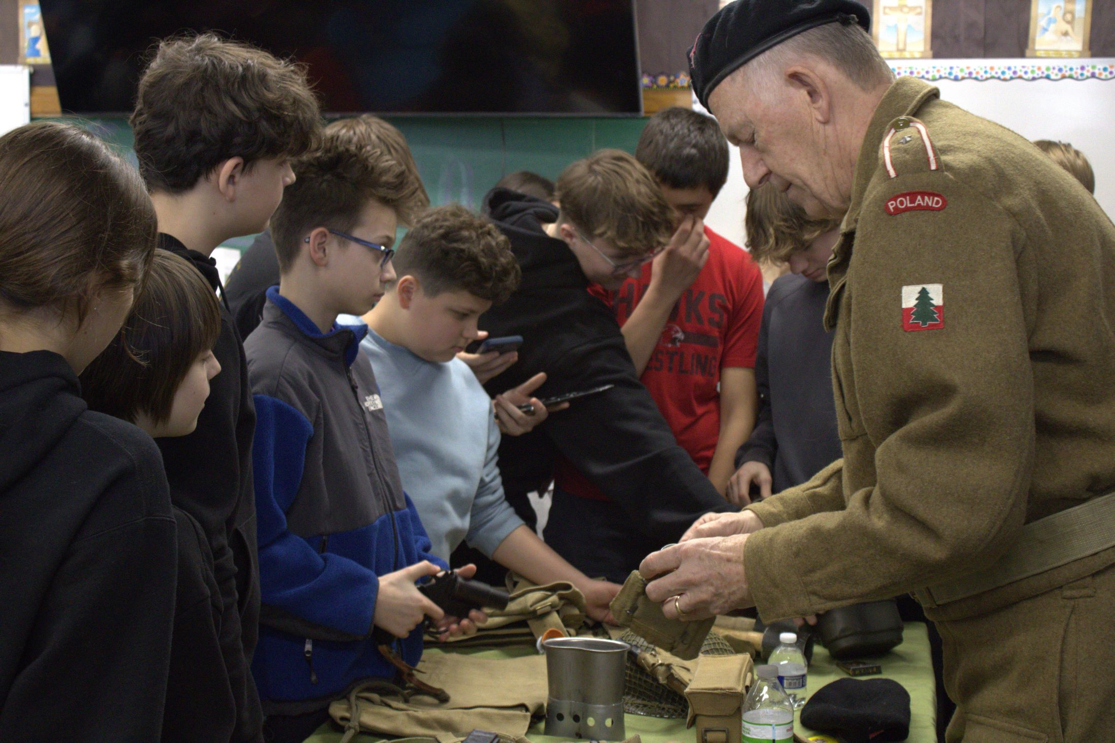 Giving a living history presentation to Polish school students in Des ...